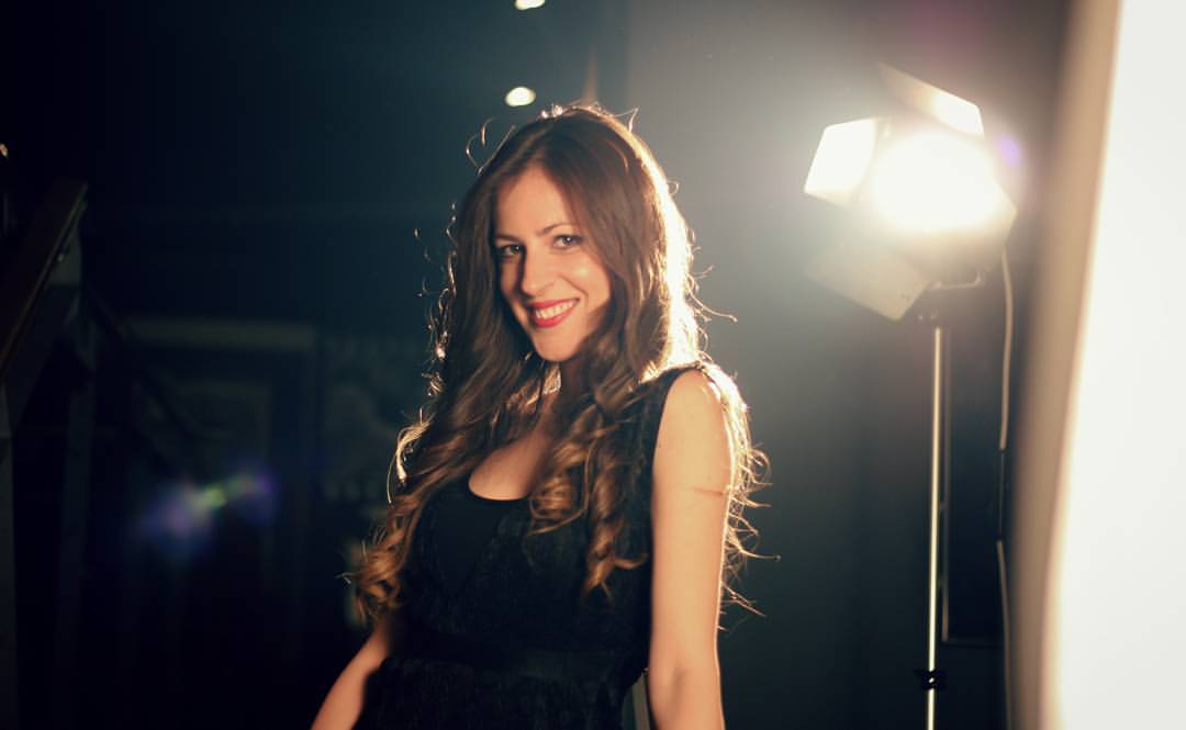 Razgovor u četiri oka: Jovana Stević i Maja Stanković - Pokazivač